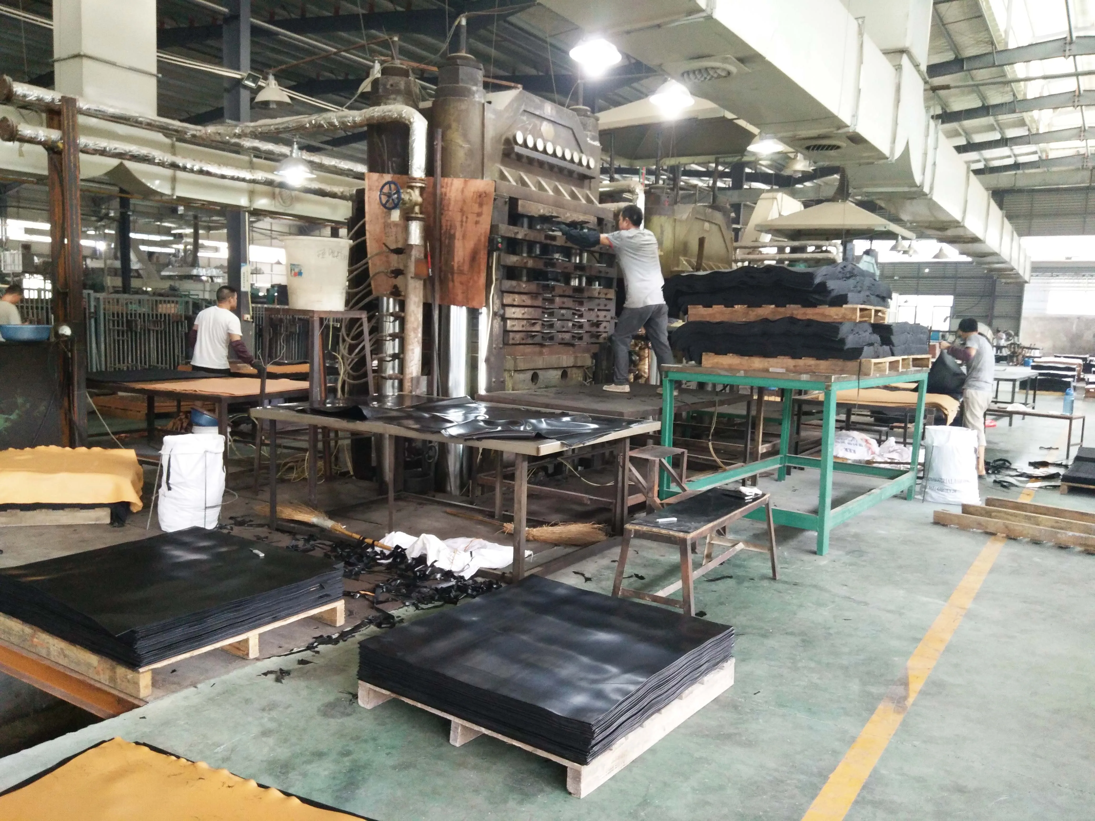 High Quality Glossy Shiny Neolite Rubber Sheet for Shoe Sole