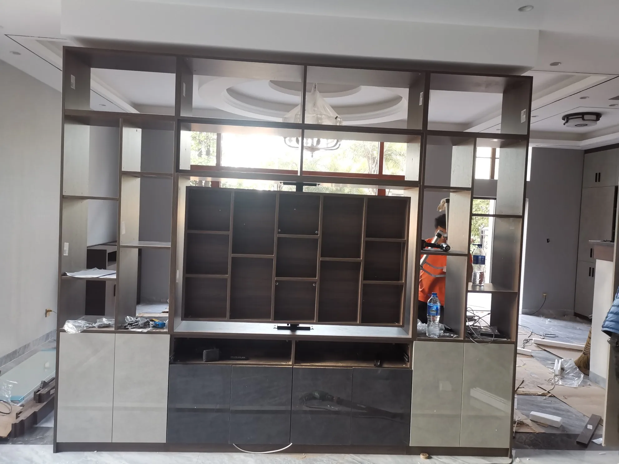 360 Degree TV Rotating Stand Bracket - Modern Partition Wall