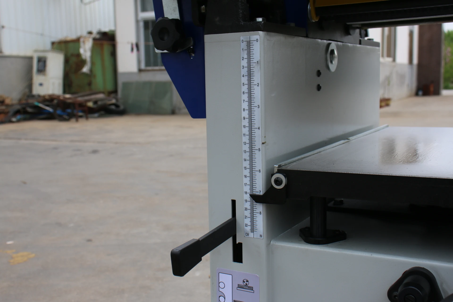 PT310 Combined Planer & Thicknesser - Efficient Woodworking