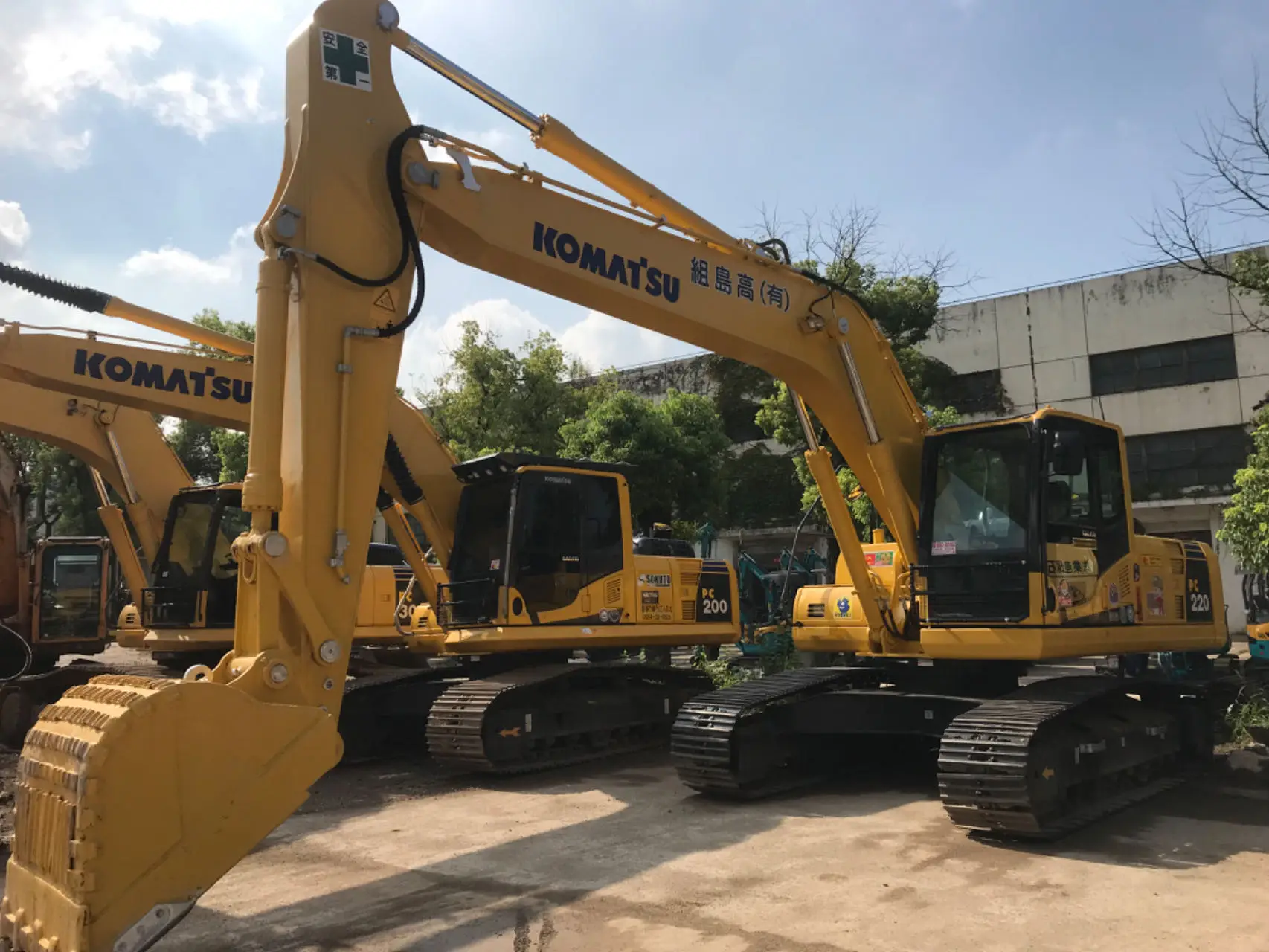 Original Japan Used Excavator 20 Ton Komatsu Second Hand Excavator Pc200 Pc200-5 Pc200-6 Pc200-7 ...