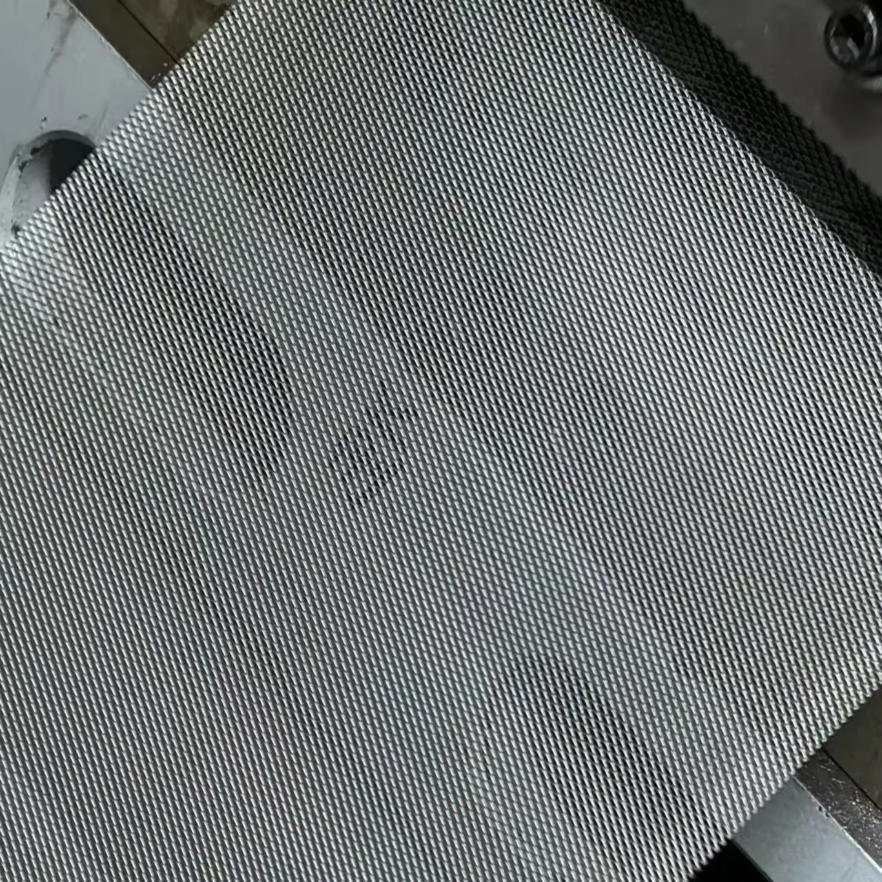 Micro Expanded Metal Mesh With Bending Punching Welding Cutting ...