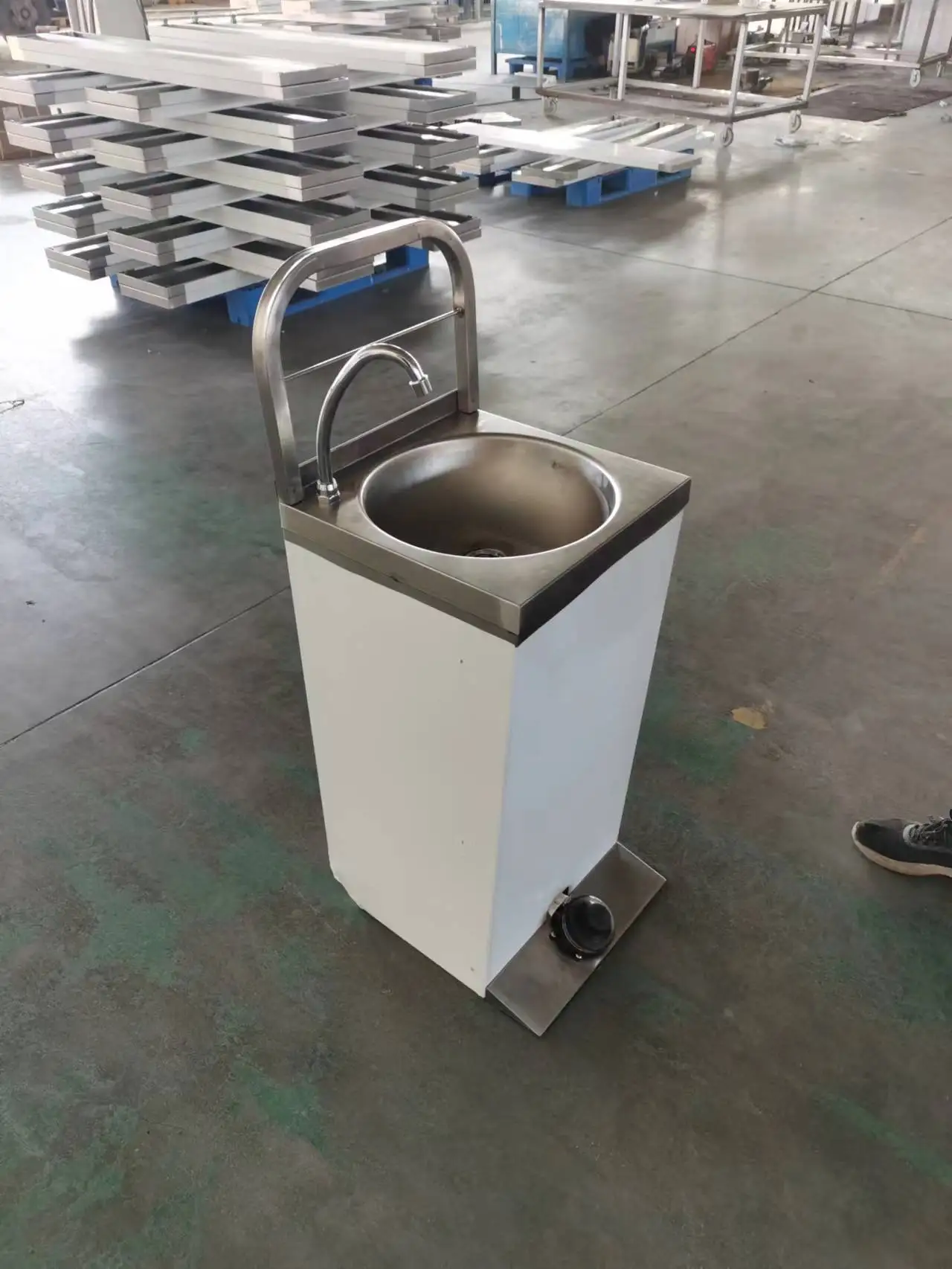 Custom Made Hospital Portable Hand Wash Sink - 304 Stainless Steel