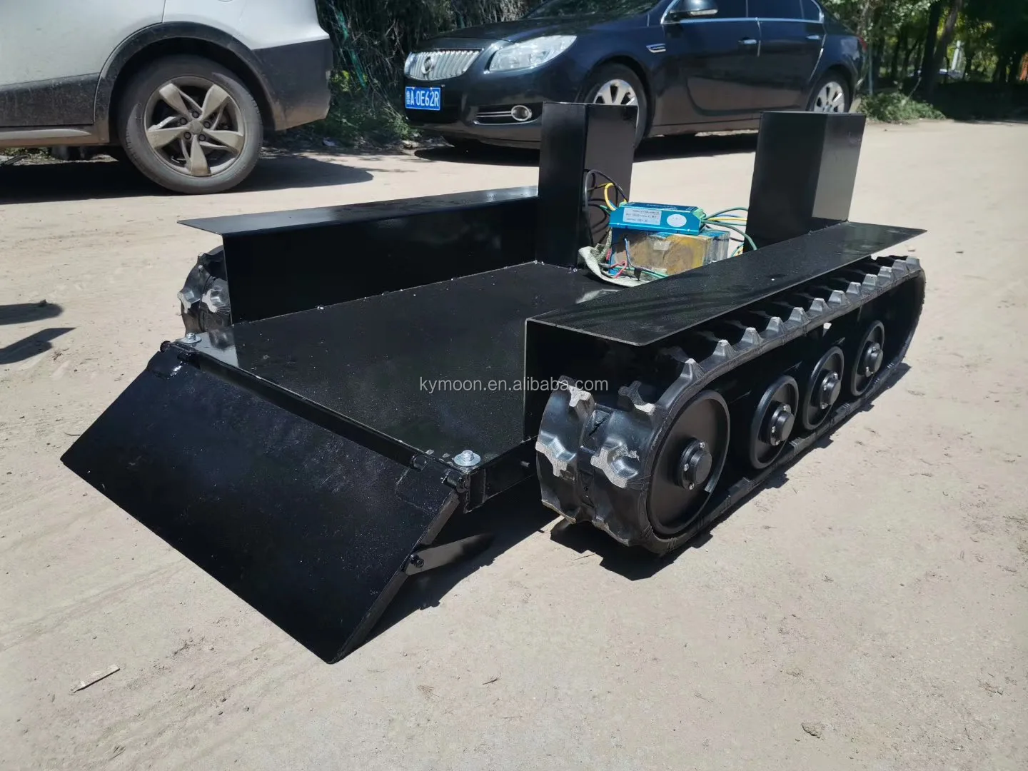 Rubber Track Platform - Durable and Versatile Chassis