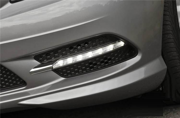 LED DRL Daytime Running Light for Mercedes-Benz W204 C300 Sport AMG ...