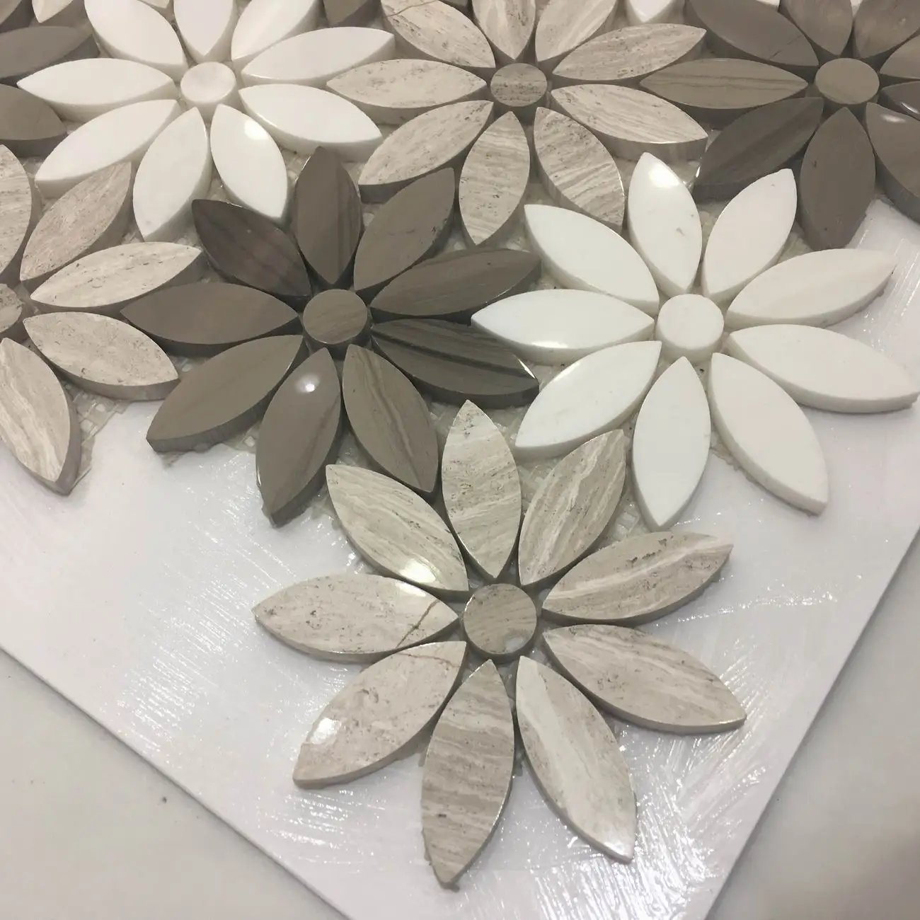 Italian Carrara White Daisy Flower Pattern Ceramic Mosaic Tile