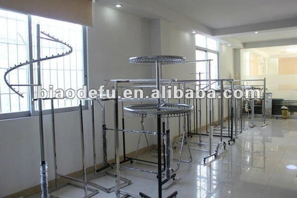 Chrome Top & Black Base Spiral Clothes Rail - Ideal Display