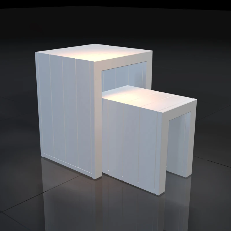 Retail Store Display Table With Modern Design And Durable Material ...