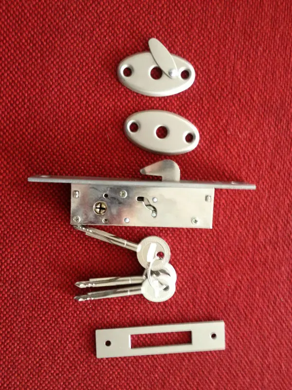 3 Cross Keys Aluminum Hook Lock - Buy Sliding Aluminum Door Hook Lock ...
