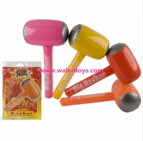Pound out some fun with an Incredible Hulk inflatable mallet! This 37 ...