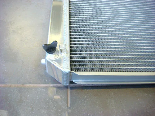 Toyo Radiator Racing Car Aluminum Radiator For Hiace Sbv 95-04 Mt - Buy ...