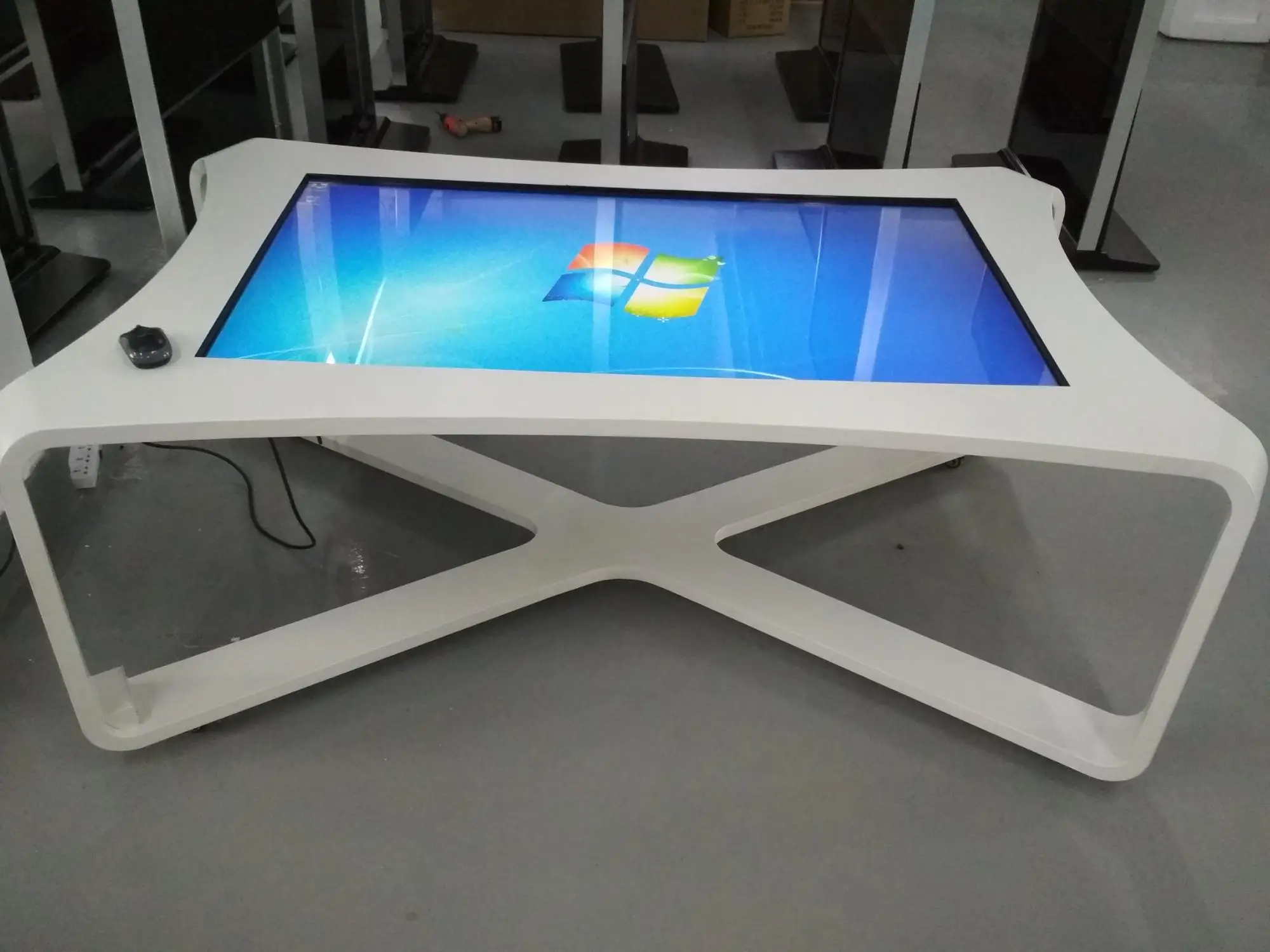 43 "49" 55 "lcd Écran Tactile Interactif De Table Basse Kiosque Pour ...