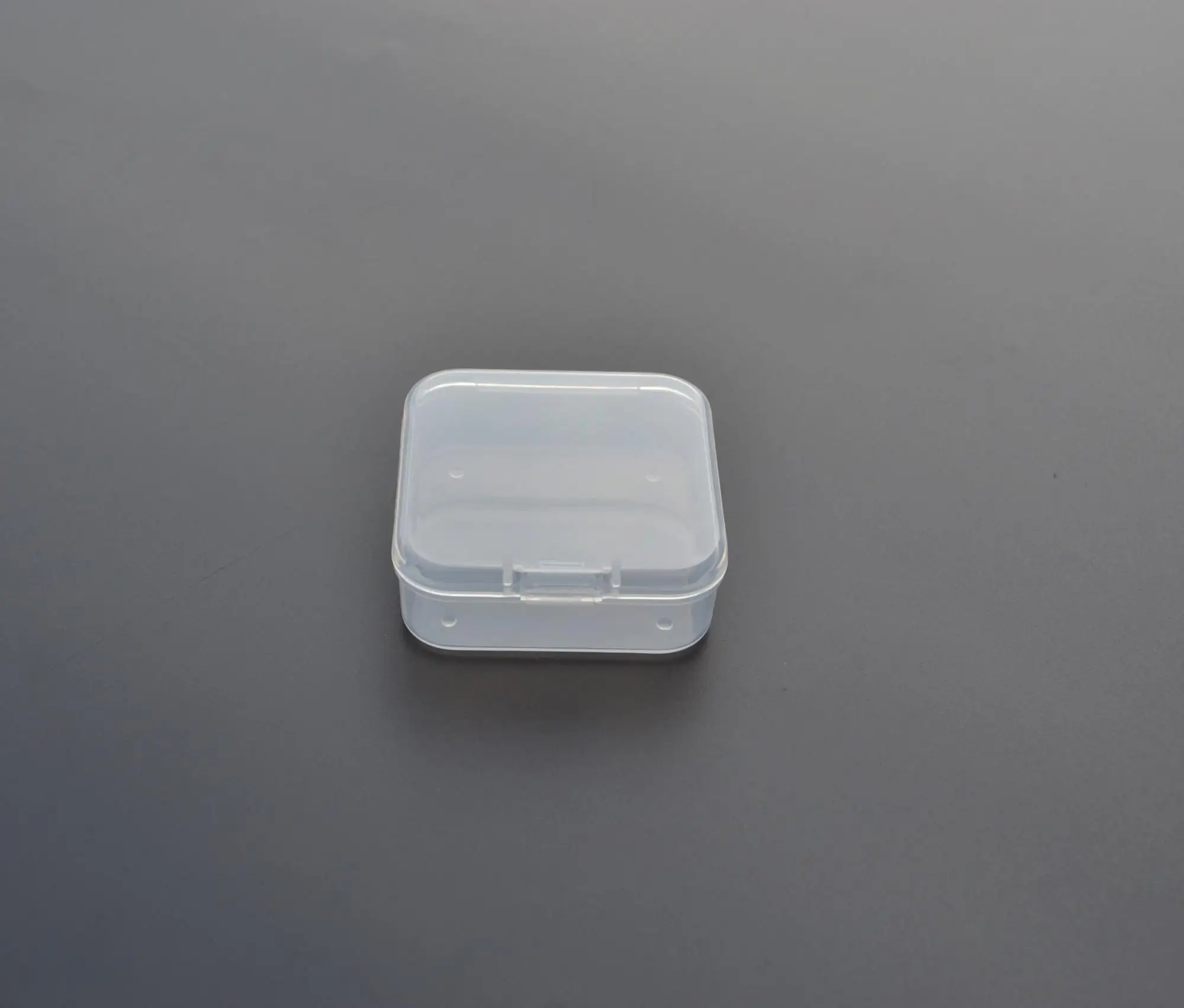 Transparent Disposable Pp Plastic Hinged Box With Lid Waterproof Hinged ...
