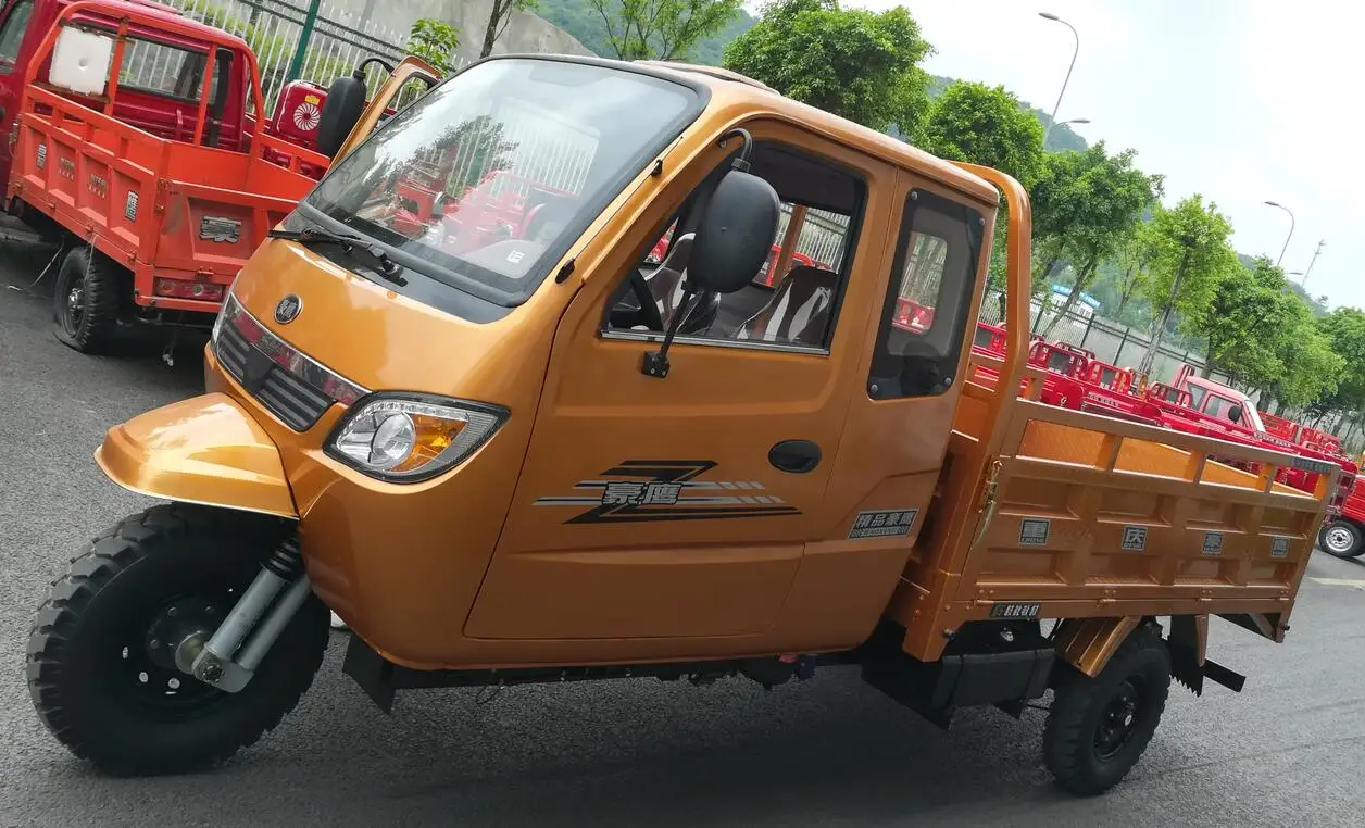 Driver Cabin Three Wheeler 22KW Diesel Mini Truck for Cargo