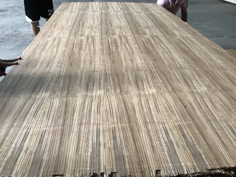 Teak Veneer Plywood - Decorative Sheets for Commercial Use