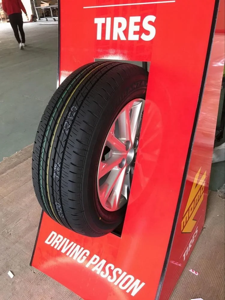 TSD Store Pos Red Metal Single Tire Car Shop Display Rack