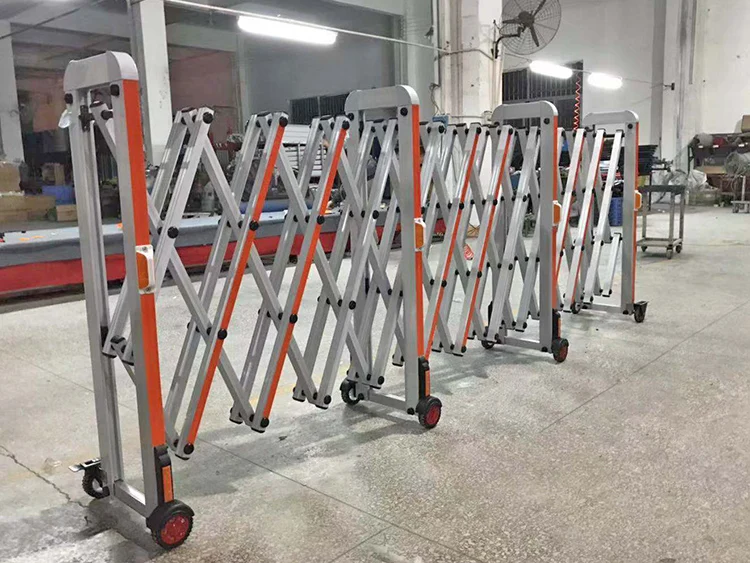 Barrera De Acordeón Retráctil Manual,Valla De Aluminio - Buy Barrera De ...