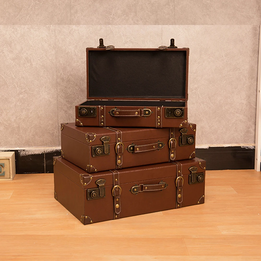 Retro Style Leather Luggage - Customize Your Suitcase
