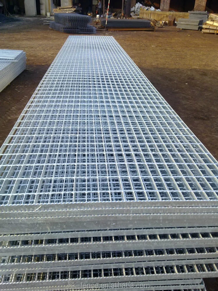 Zware stalen rooster als anti slip matten/metalen vloer/loopbrug ...