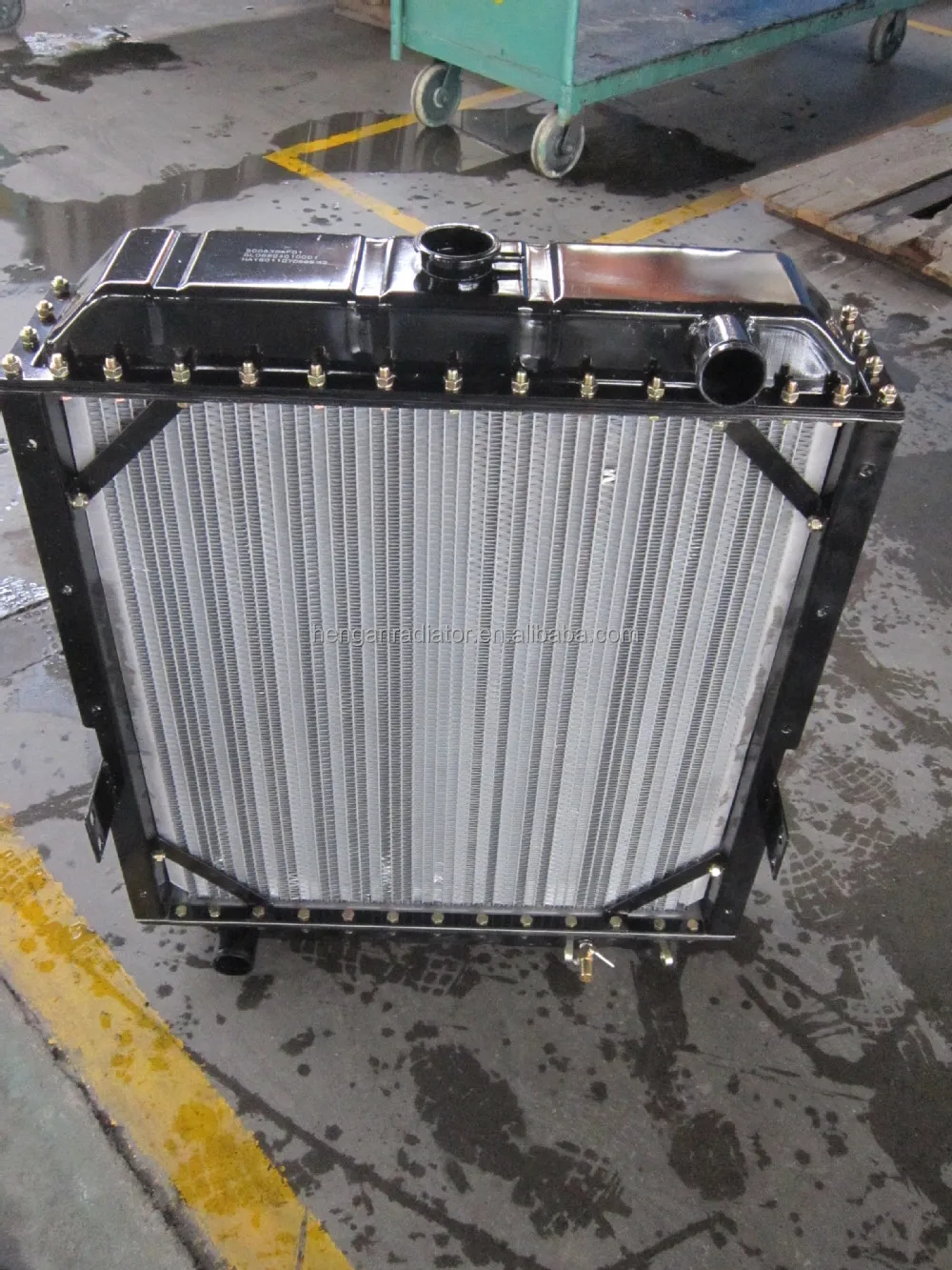 Auto Radiator For Man Tga Truck Parts 81061016512 - Buy Radiator For ...