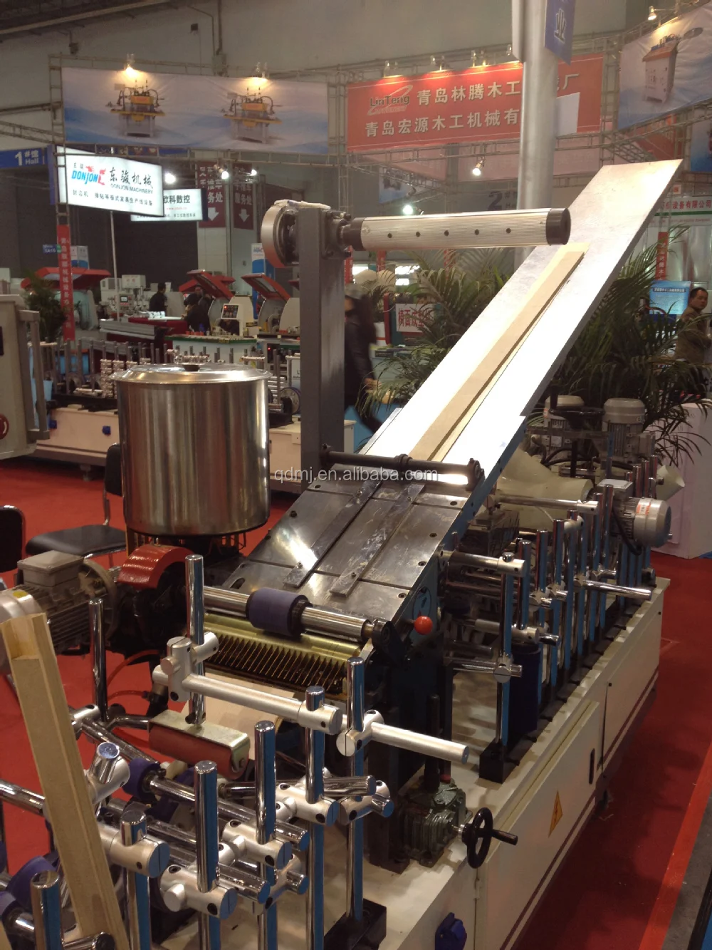 Woodworking Machinery Cold And Hot Melt Glue Pvc Veneer Laminating ...