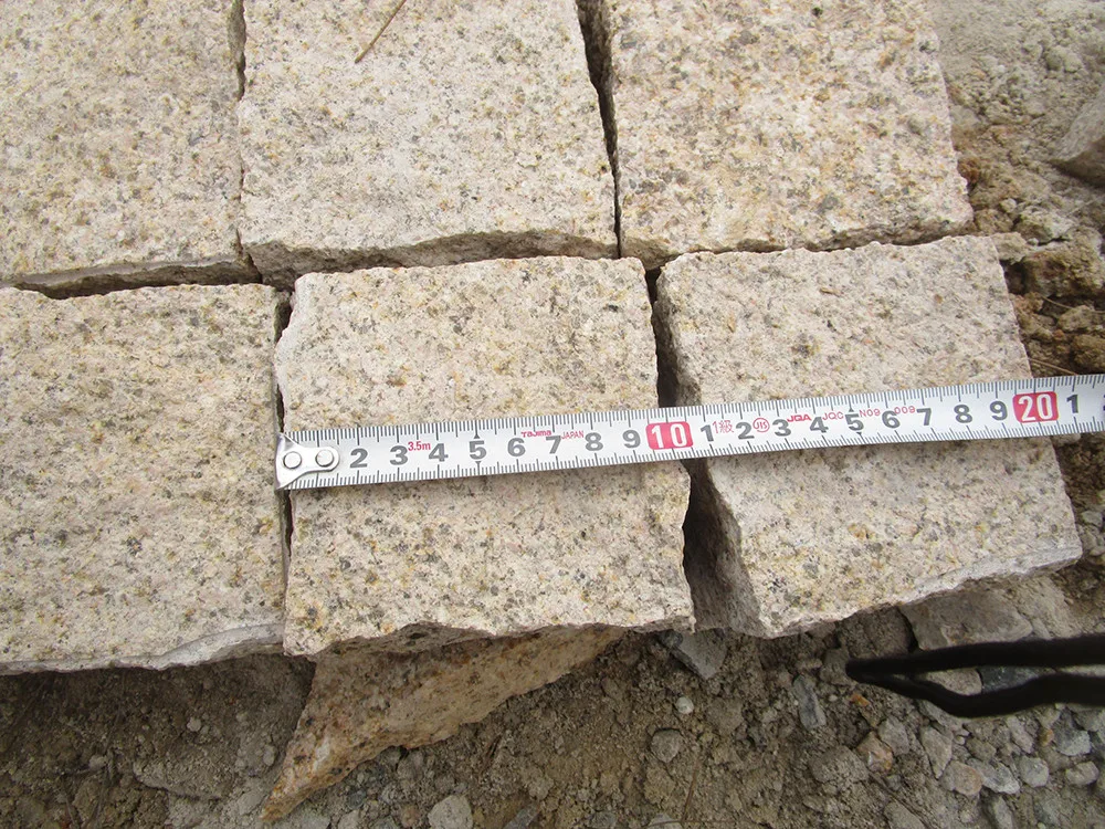 G682 Granite Rustic Yellow Pavers - Durable Driveway Stones