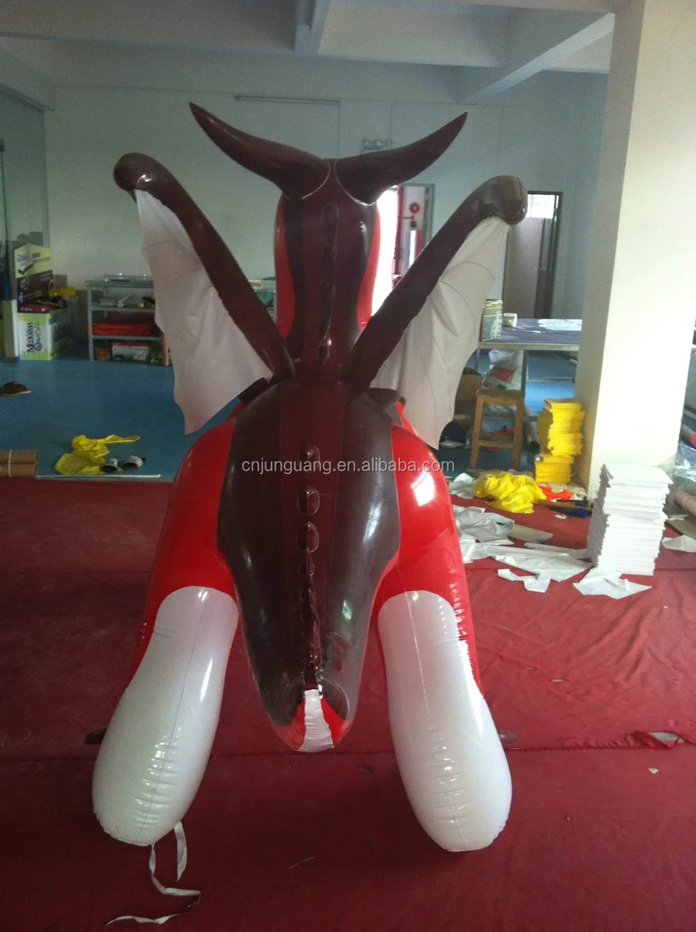 2017 Venta Caliente Riding Inflables,Inflable Dragón Rojo - Buy Dragón ...
