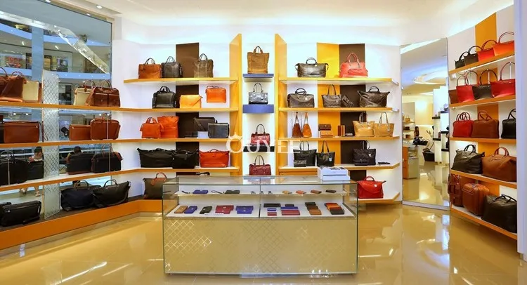 Luxury Bag Shop Name Ideas | Paul Smith