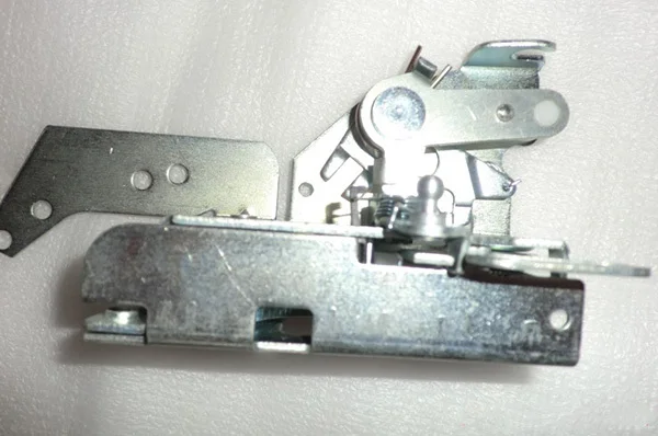 Auto Parts Fh12 Fh16 Volvo Truck Body Door Lock 20588325 20588326 ...