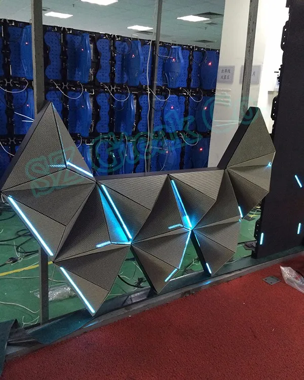 Indoor P5 Led Dj Table Triangle Booth| Alibaba.com