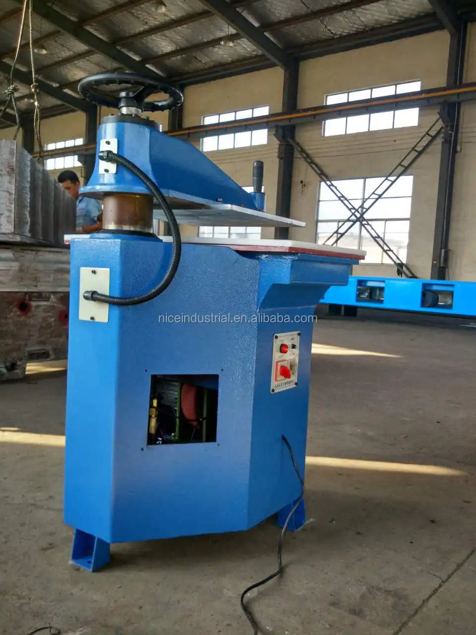 Leather Shoe Making Cutting Machine/leather Cutting Press Machine - Buy ...