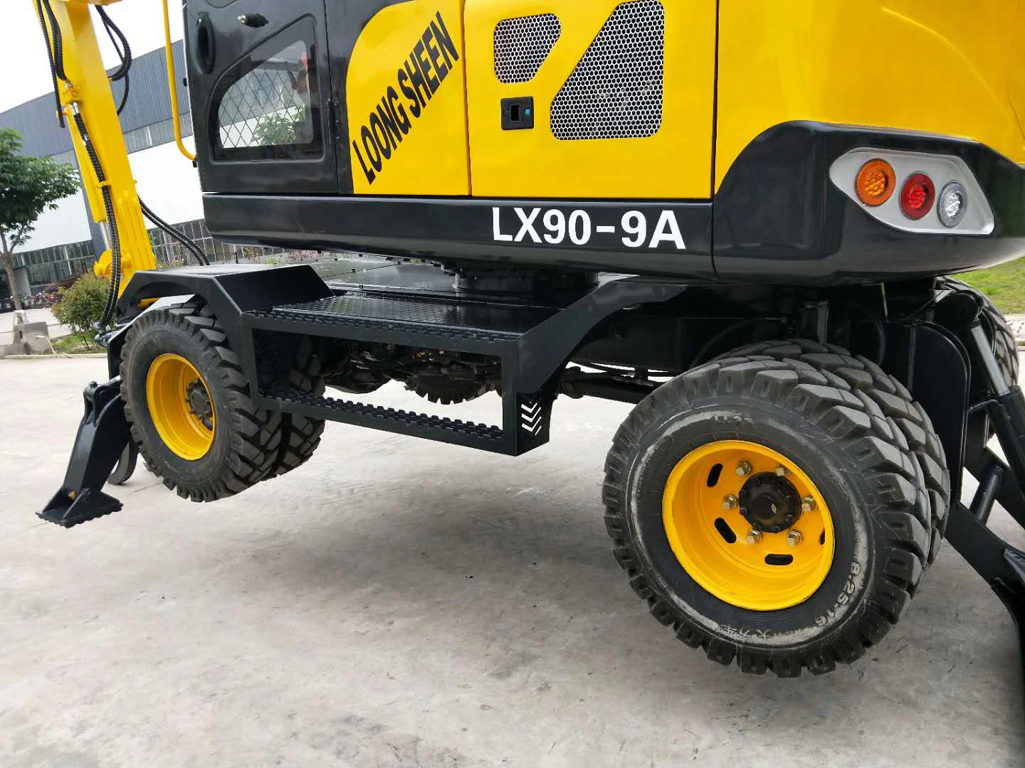 9 Ton Excavator Machine Wheel Hydraulic Excavator for Sale