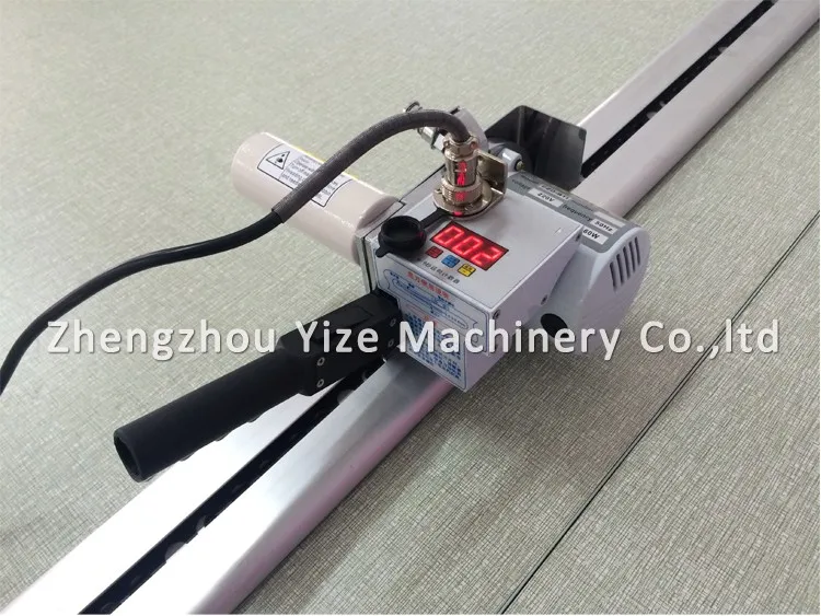 Automatic Fabric Cutting Table Machine And Manual Cloth End Cutter ...