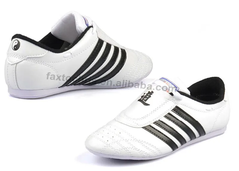 Deluxe Pinetree Martial Art Taekwondo Shoes for Sale