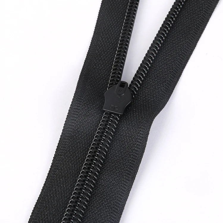 Customized Size Nylon Black Metal Zipper #7 Nylon Waterproof Zipper For ...