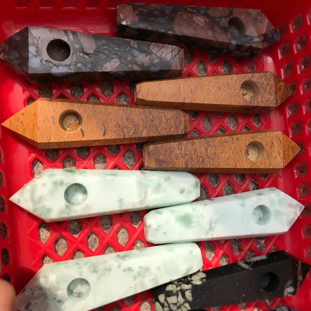 Dropshipping Carved Natural Rough Crystal Stone Weed Accessories ...