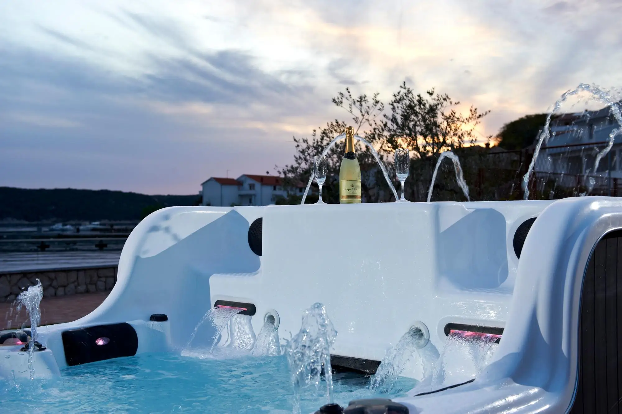 Sunrans Luxury Large Acrylic 12 Person Outdoor Dual Zone Big Swim Spa ...