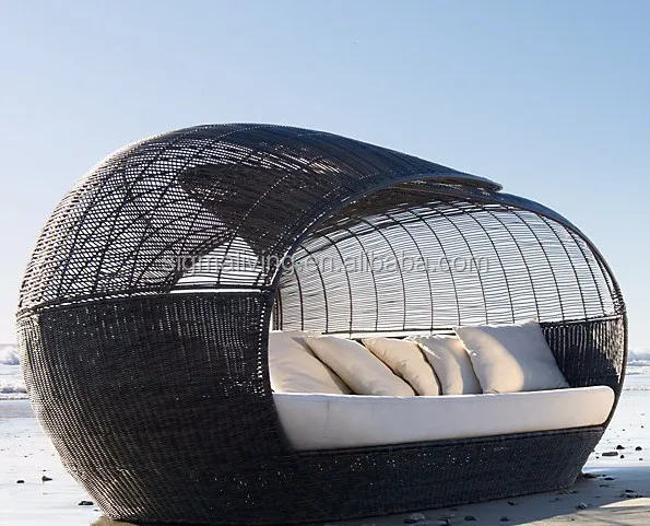 Hot sale comfortable poolside furniture rattan outdoor luxury bird nest ...