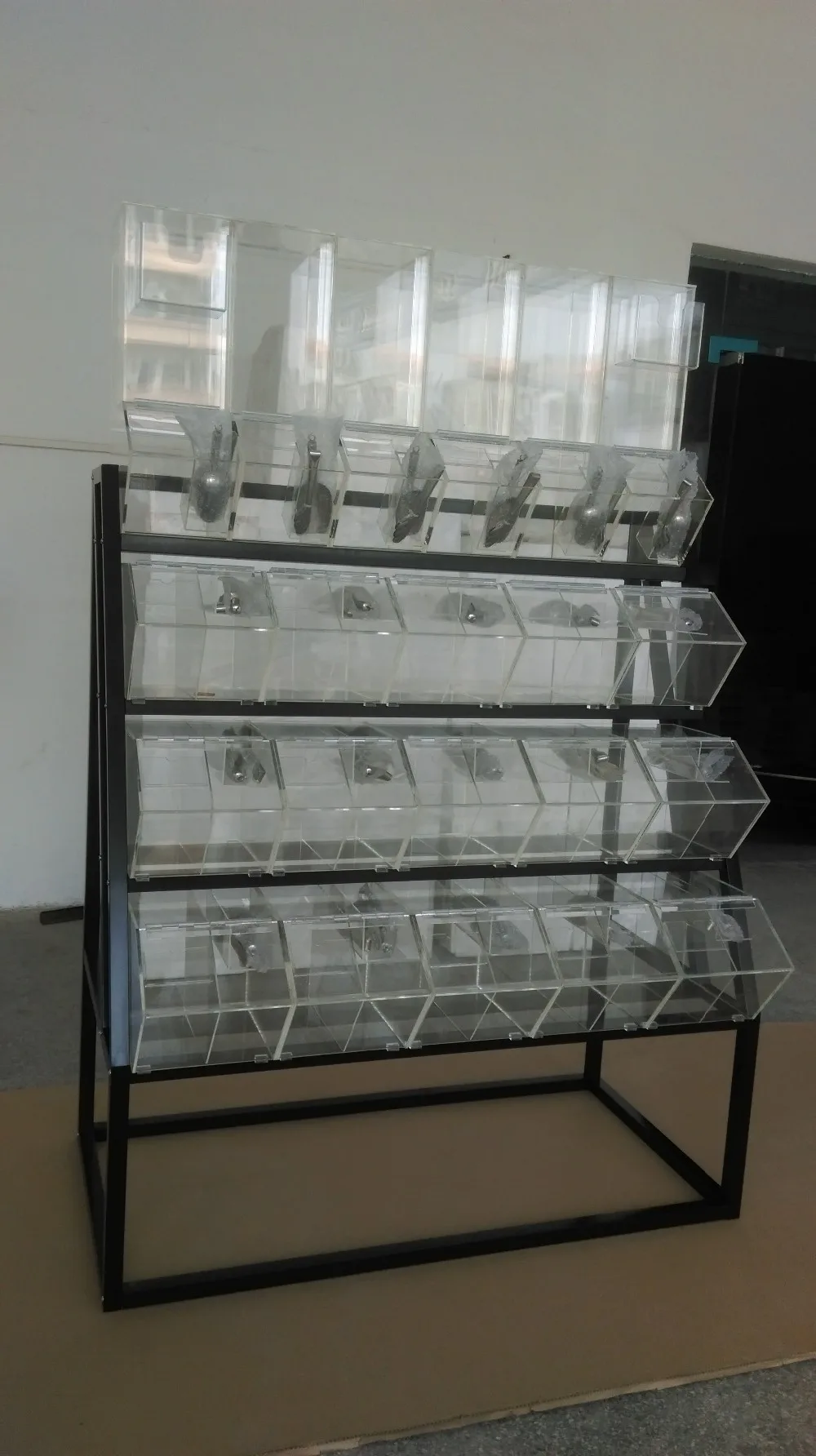 Iangel Large Metal Candy Display Stand Is Suitable For In-store Display ...