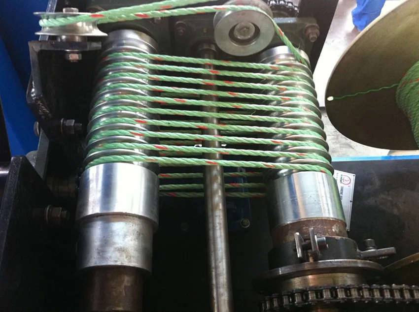 Rmns-m77 3/4 Strands Twisted Rope Making Machine 16-28mm - Buy Hdpe 3 ...