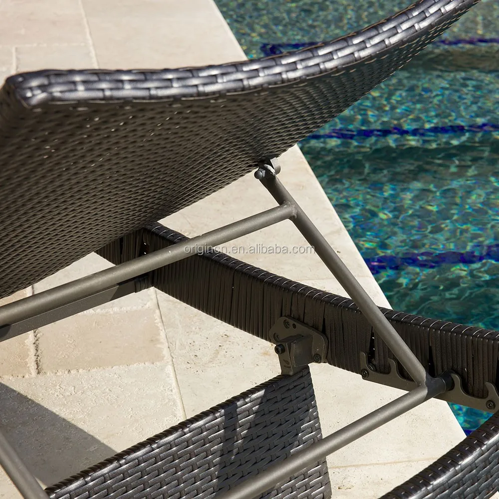 Simple Hotel Swimming Pool Outdoor Sun Bed With Rattan Kd Side Table S ...