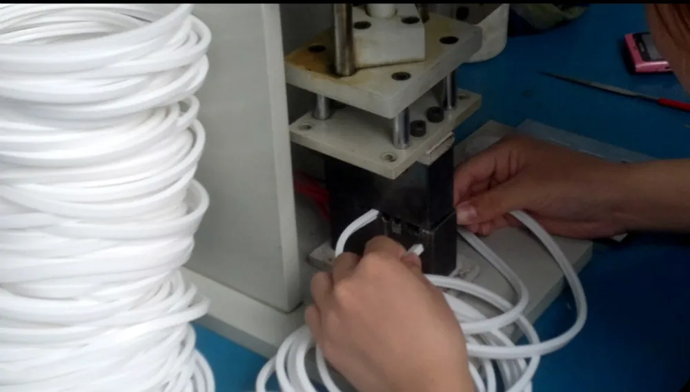 Kanglibang Silicone Bonding Machine Works Well With Htv Adhesive For ...