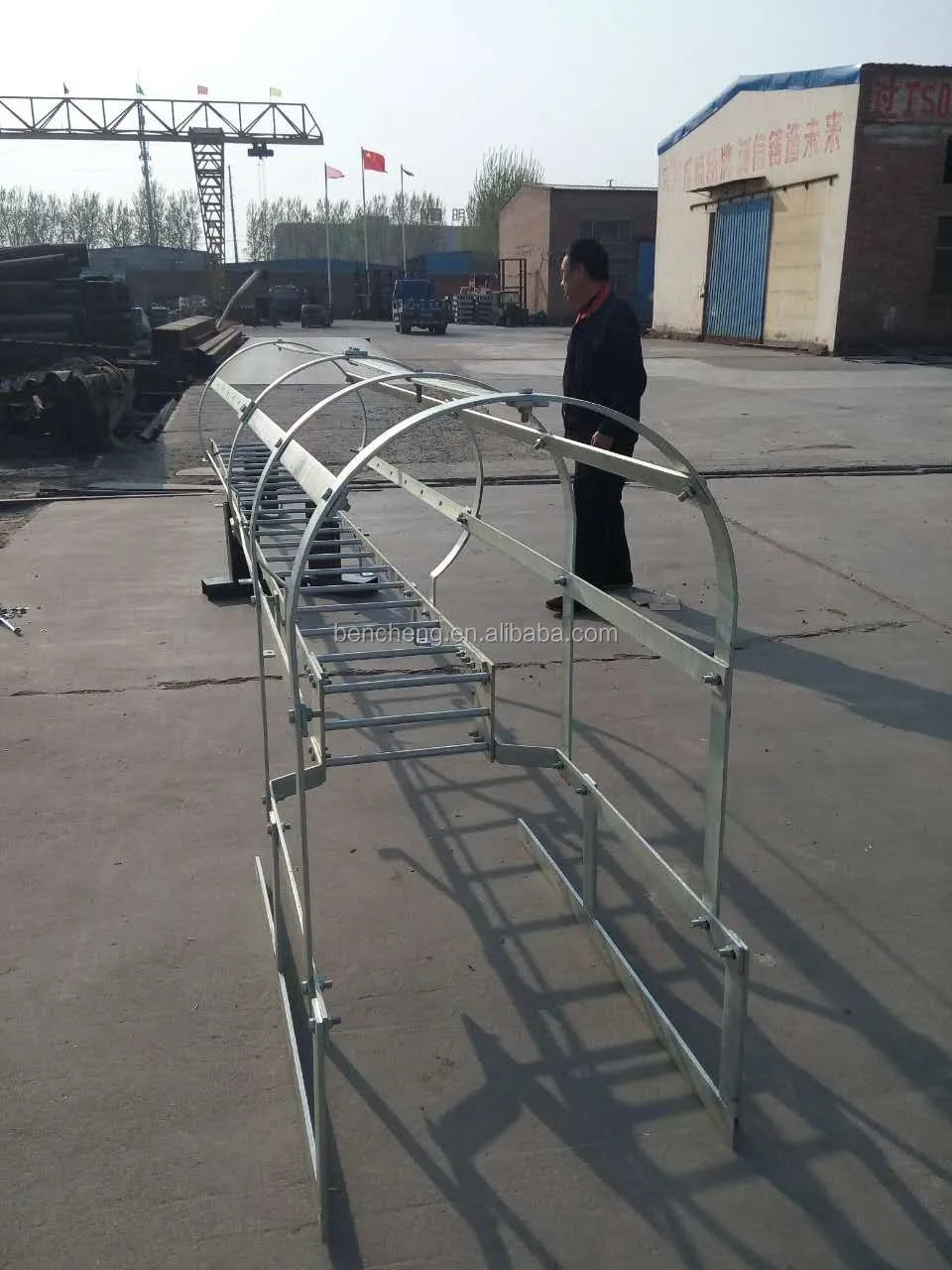 Fixed Vertical Ladder With Safety Cage - Buy Fixed Vertical Ladder With ...