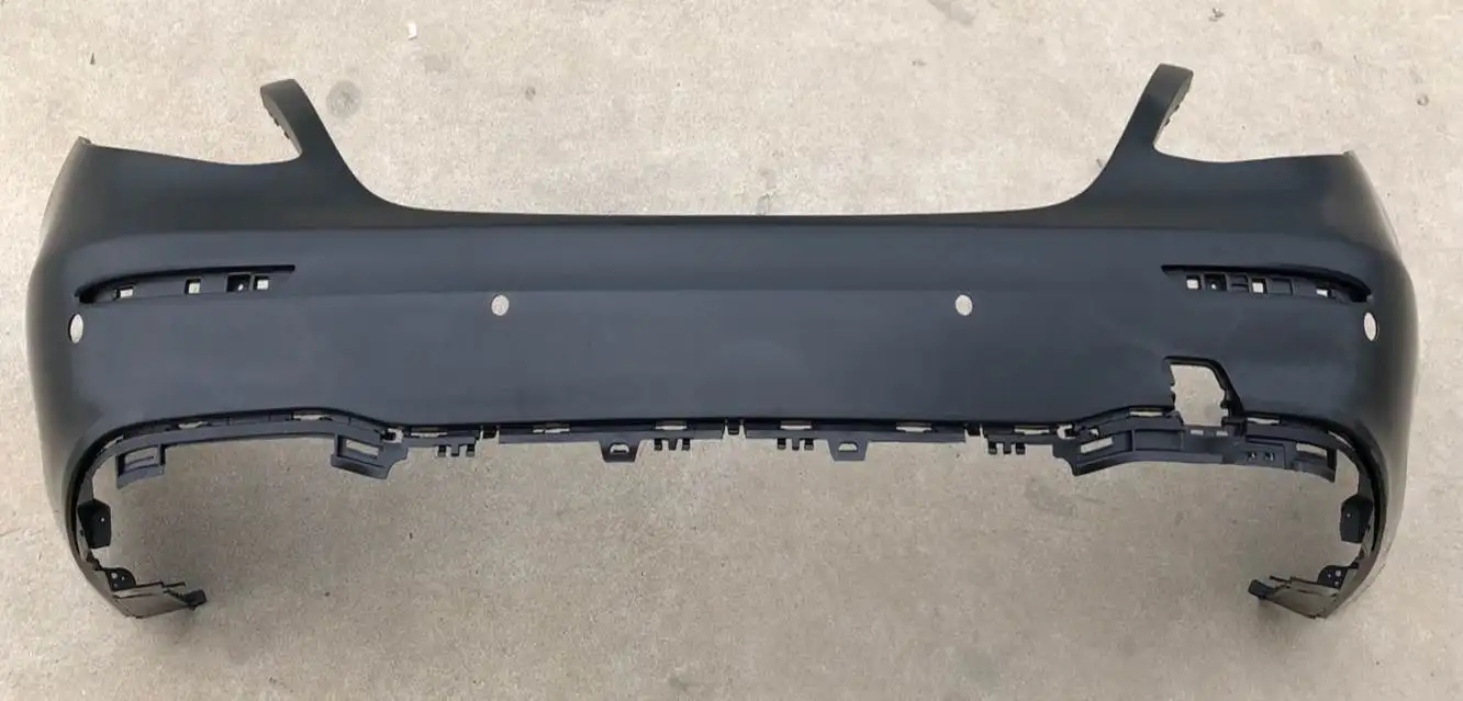 メルセデスW213EクラスAMG2016用のPDC穴A2138850801でプライムされたOE交換用車体部品リアバンパーカバー ...