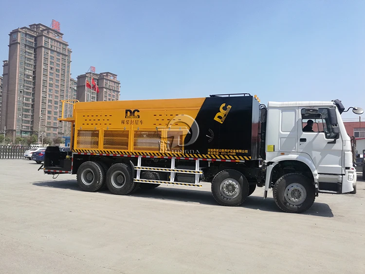 Slurry Seal Truck: Bitumen Road Seal Vehicle & Asphalt Sealer Spray