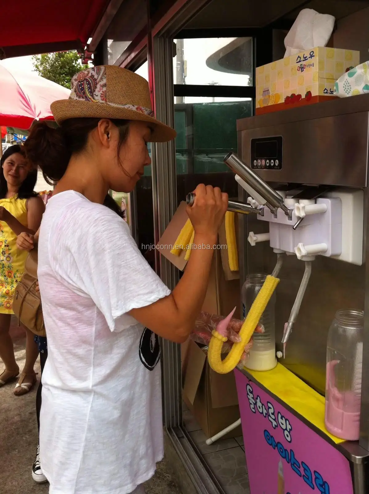 Hollow Corn Puff Snack Extruder/ice Cream Cone Bulking Machine/puffed ...