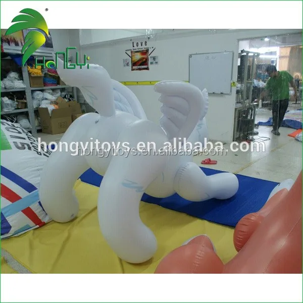 Giant Squeaky Inflatable White Jumping Inflatable Wolf With Flying ...