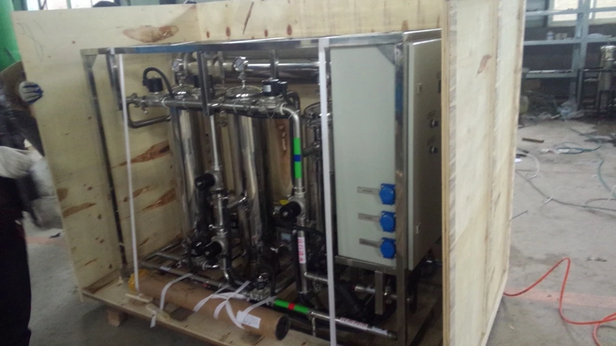 Seawater Electrolysis Chlorination System for Anti-fouling