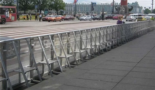 Concert Fence Retractable Fencing Outdoor Retractable Fence - Buy ...