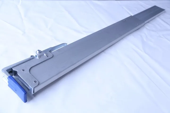 Aluminum 2400-2700mm Cargo Plank / Cargo Securing Bar /truck Adjustable ...