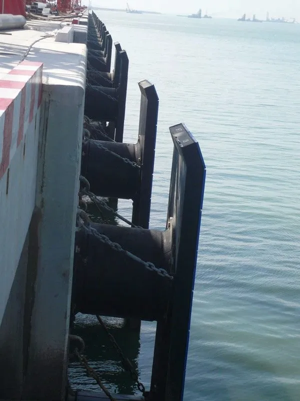 Marine Fender Sliding Pads Dock Bumper Impact Panels UHMWPE Marine ...